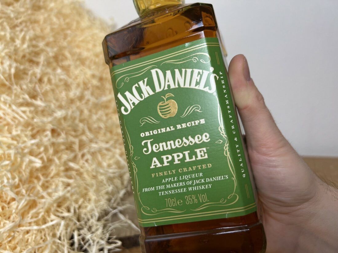 Jack Daniel’s Apple (recenze) - srovnání cen, jak chutná - AlkoTip.cz